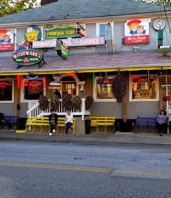 quirky restaurant worthy ohio ftr