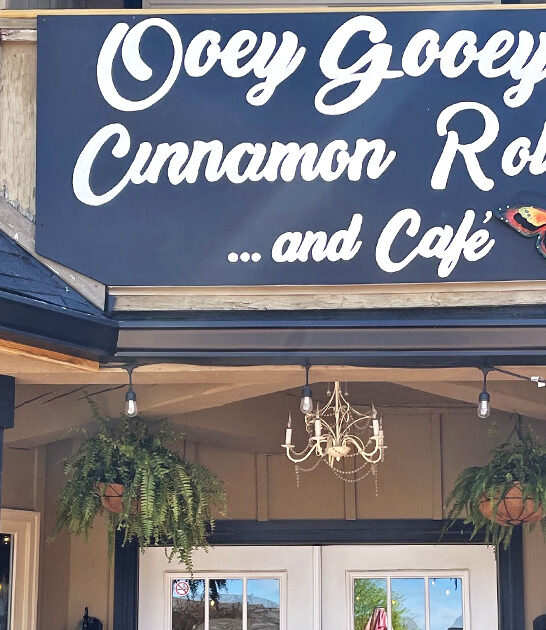 restaurant indiana cinnamon rolls ftr