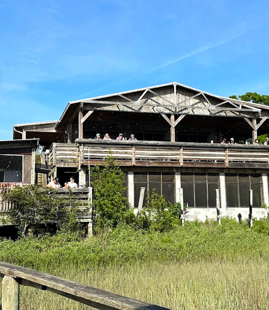 seafood places south carolina ftr