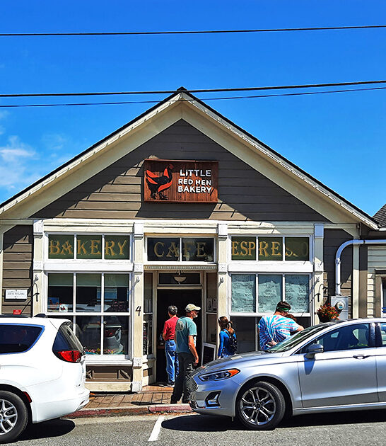 tiny bakery cinnamon rolls coupeville wa ftr