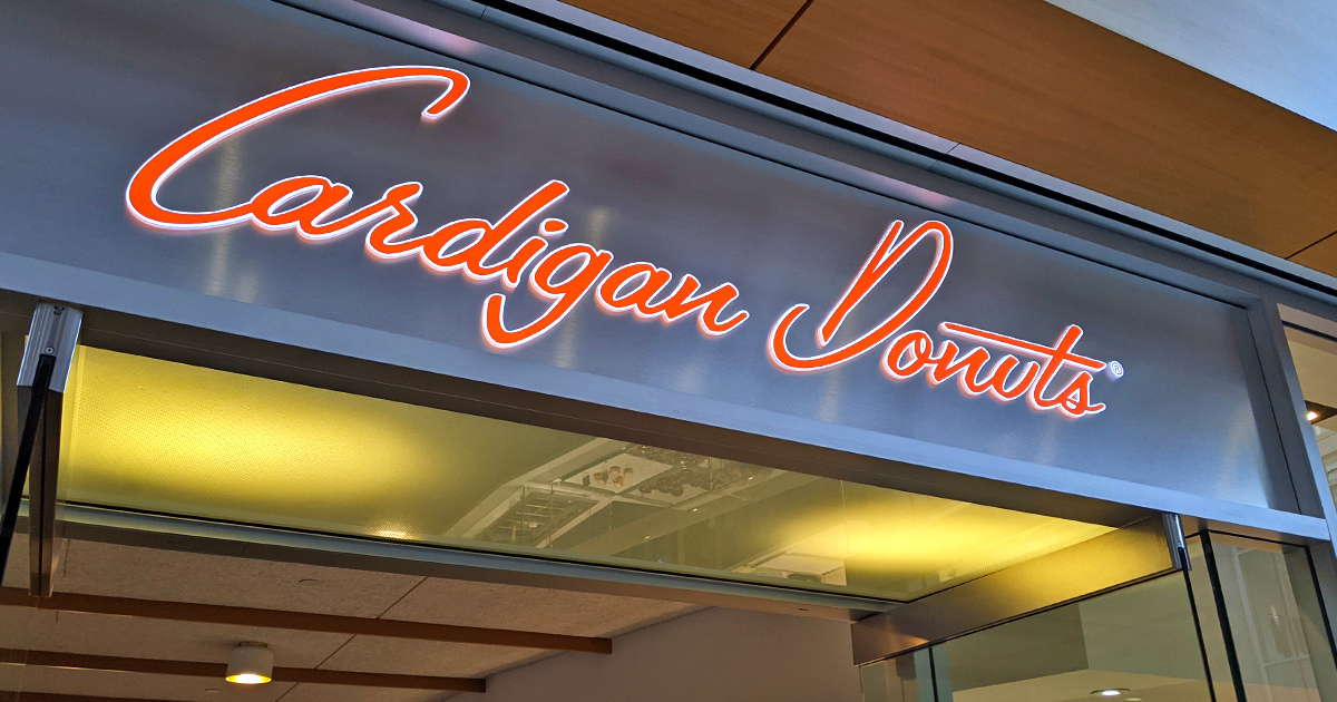 This Tiny Bakery In Minnesota Has Handmade Donuts Known Throughout The ...
