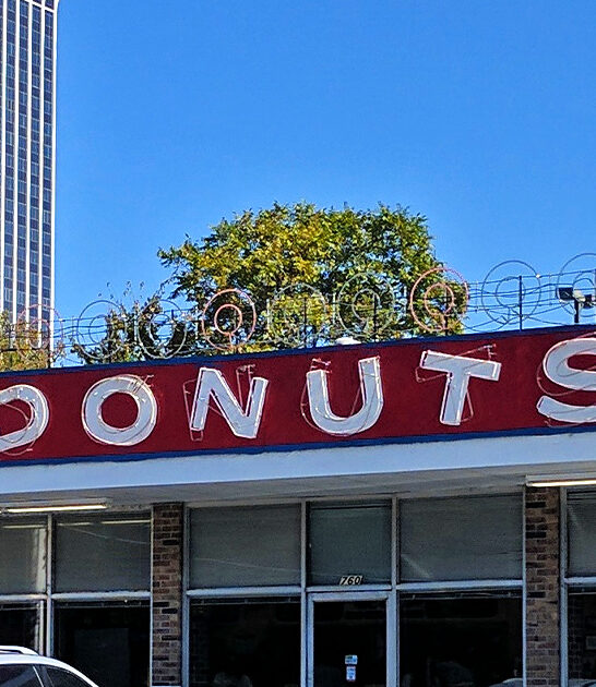tiny bakery tennessee donuts ftr