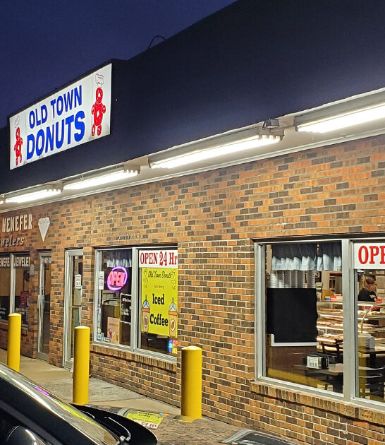 tiny missouri donut shop ftr