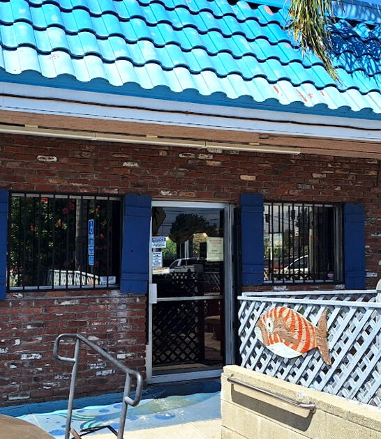 tiny seafood restaurant california ftr