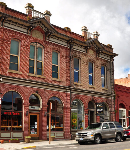 town oregon weekend getaways ftr