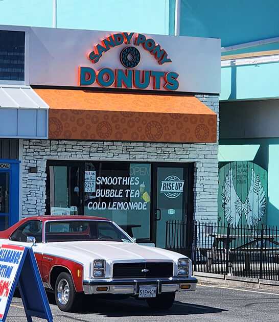 unassuming donut place delaware ftr