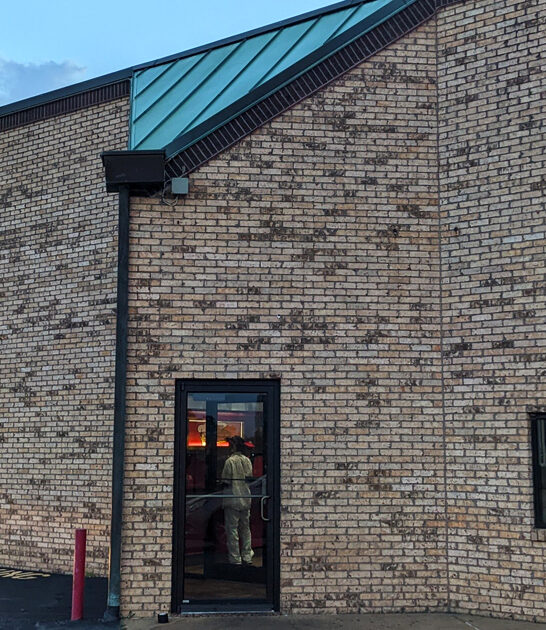 unassuming pizzerias missouri ftr