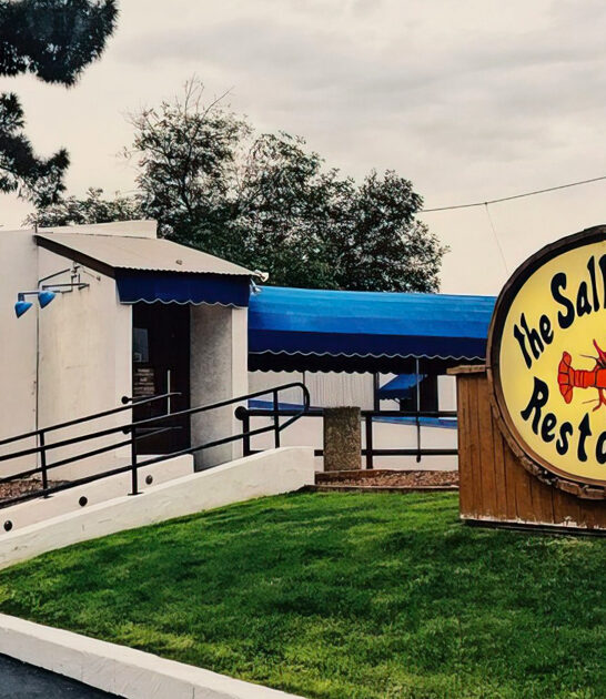 unassuming restaurant arizona lobster ftr