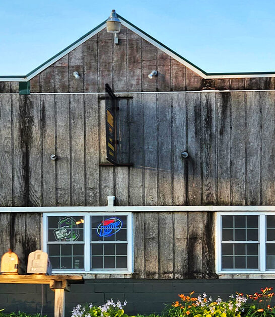 unassuming restaurant iowa cheeseburgers ftr