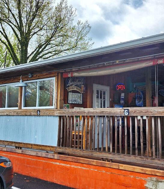 unassuming restaurant ohio perch ftr