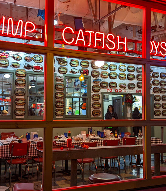 unassuming seafood restaurants tennessee ftr