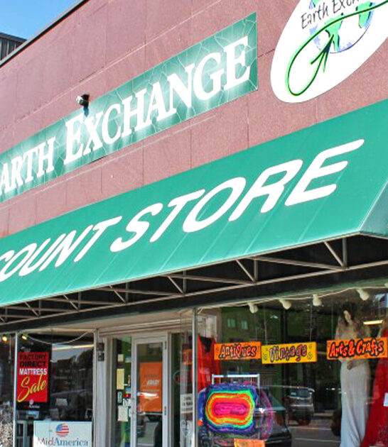 vinatge thrift store wisconsin ftr