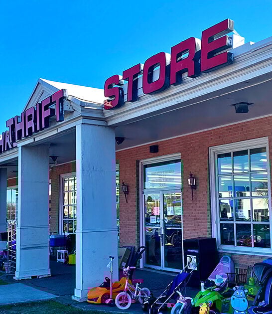 virginia normous secondhand shop ftr