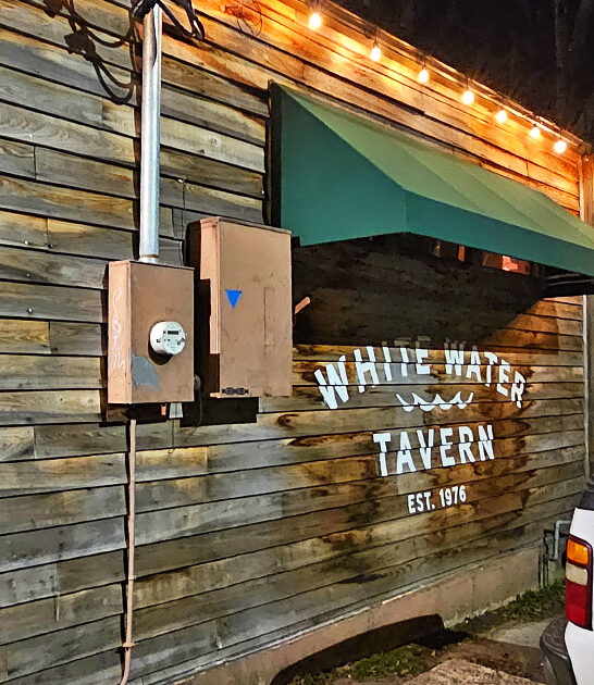 wacky dive bar arkansas ftr