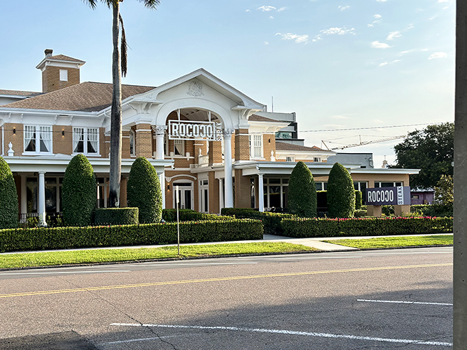 Grand doesn't begin to describe it. Rococo Steak's majestic exterior, with its illuminated columns and elegant fa&ccedil;ade, promises a dining experience worthy of royalty.