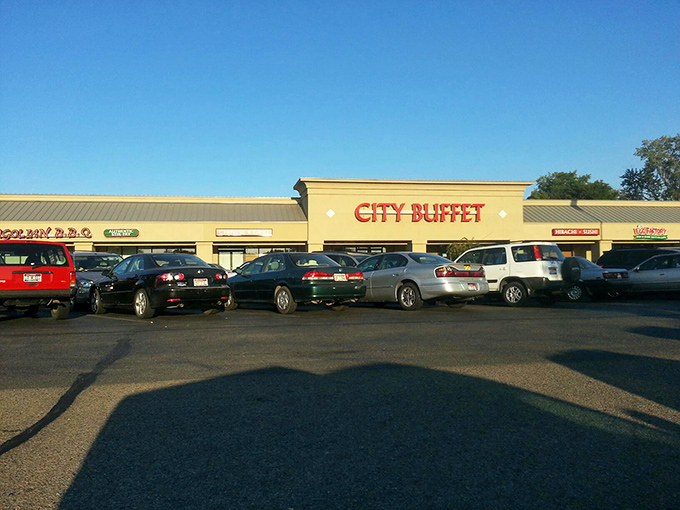 The bold red letters of City Buffet beckon like a Vegas marquee promising jackpots of flavor instead of cash.