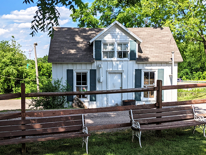 Stroud's white clapboard exterior looks like a comfortable farmhouse where your grandma might live&mdash;if your grandma happened to be a chicken-frying wizard.
