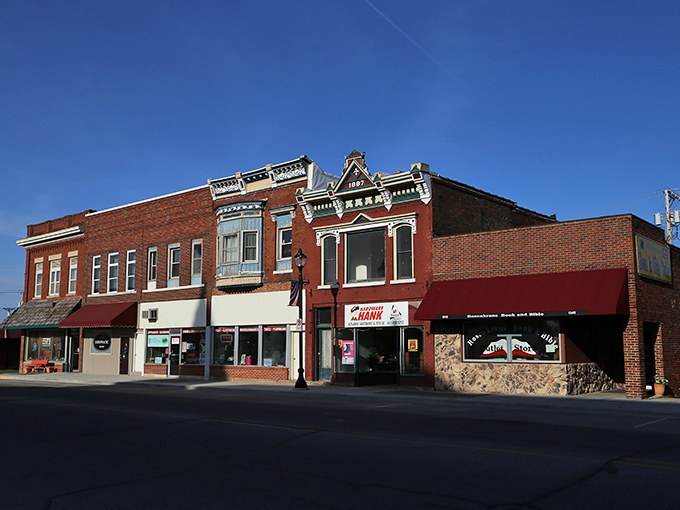 Eldora's historic downtown looks like a movie set where Jimmy Stewart might stroll by any minute. These brick buildings have stories to tell&mdash;and pie recipes to share.