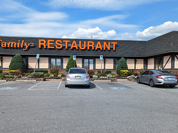 The unassuming exterior of Mountain Gate Family Restaurant stands like a culinary lighthouse in Thurmont, beckoning hungry travelers with its no-nonsense promise of home-style cooking.