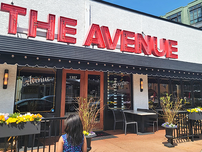 That iconic red neon sign isn't just announcing dinner&mdash;it's promising a culinary love affair with properly cooked beef in Columbus.