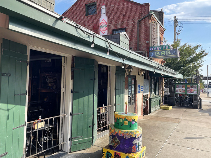 The door says it all: "Leave your attitude at home." This brick-front gem promises New Orleans magic in downtown St. Louis.