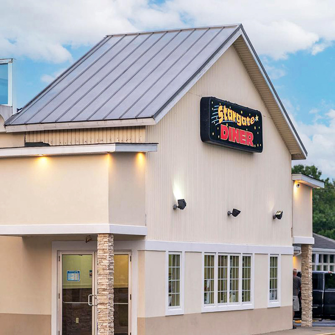 The red and cream exterior of Stargate Diner stands like a beacon of comfort food hope in Seaford. No intergalactic travel required—just an appetite for home cooking.