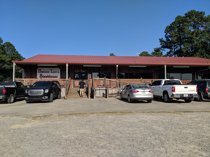Don't judge this book by its cover&mdash;behind that humble red roof and wooden porch lies a carnivore's paradise worth every mile of your rural detour.