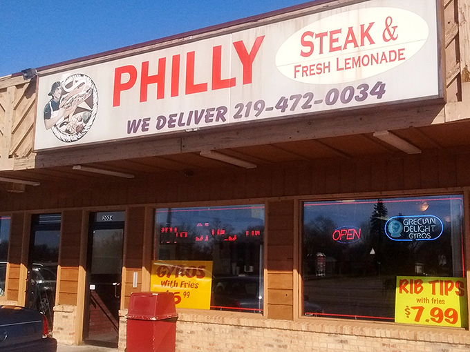 Look for the Merrillville water tower and you've found cheesesteak nirvana. This unassuming strip mall treasure proves big flavors often hide in modest packages.