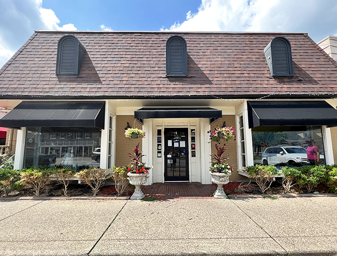 The unassuming yellow brick fa&ccedil;ade of Lotsa Pasta beckons like an old friend, promising Mediterranean treasures behind that classic black door.