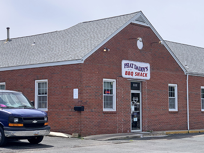 The unassuming brick exterior of Phat Daddy's BBQ Shack proves once again that the best barbecue joints don't need fancy facades&mdash;just functioning smokers and faithful followers.