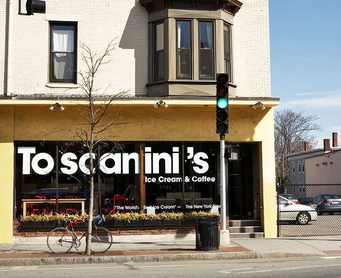 Like finding a treasure at the end of a bike-filled rainbow, Toscanini's yellow storefront beckons Cambridge dessert pilgrims to First Street's sweetest destination.