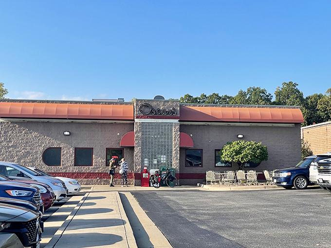 Oscar's Classic Diner stands proudly on Missouri Boulevard, its brick exterior and maroon awnings promising comfort food treasures within. No fancy frills needed here.