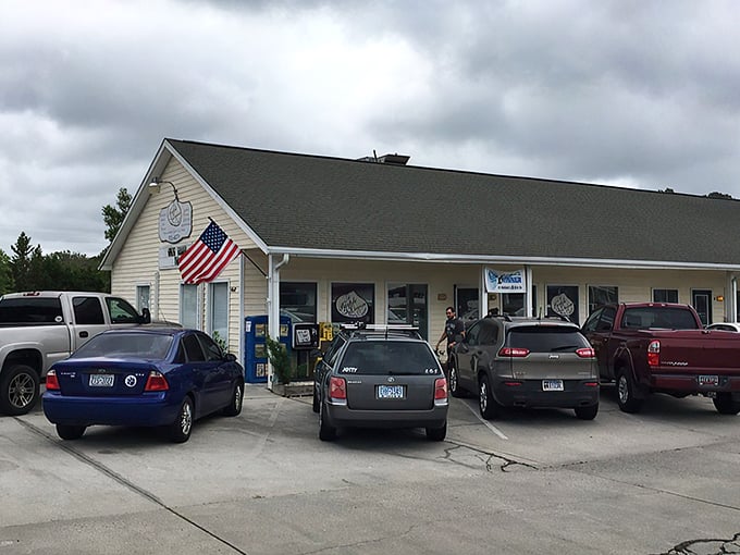 Don't let the humble exterior fool you&mdash;this unassuming building houses breakfast magic that would make even the most dedicated morning skeptic set an alarm.