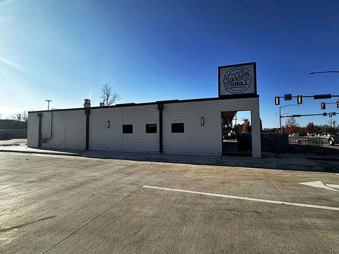 The unassuming white exterior of Classen Grill proves once again that the best breakfast spots often hide in plain sight, like culinary speakeasies waiting to be discovered.