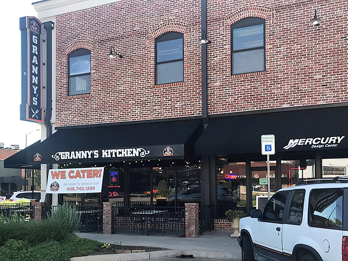 The unassuming brick exterior of Granny's Kitchen hides culinary treasures within, like finding a Michelin-starred meal in your favorite aunt's living room.