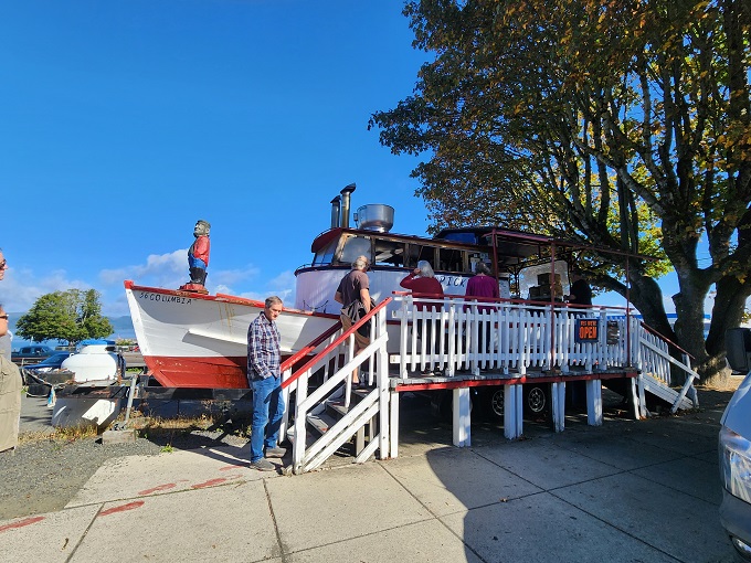 1. people drive from all over oregon for the outrageously delicious fish and chips at this no frills restaurant