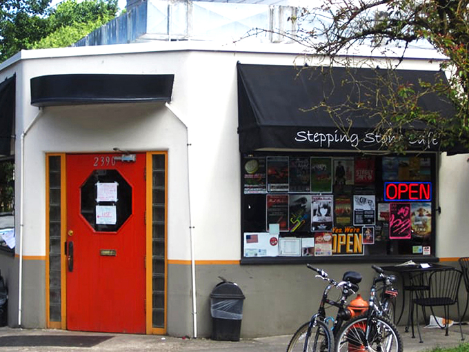 That iconic red door with its octagonal window is like Portland's breakfast bat signal&mdash;when it's lit, deliciousness awaits inside.