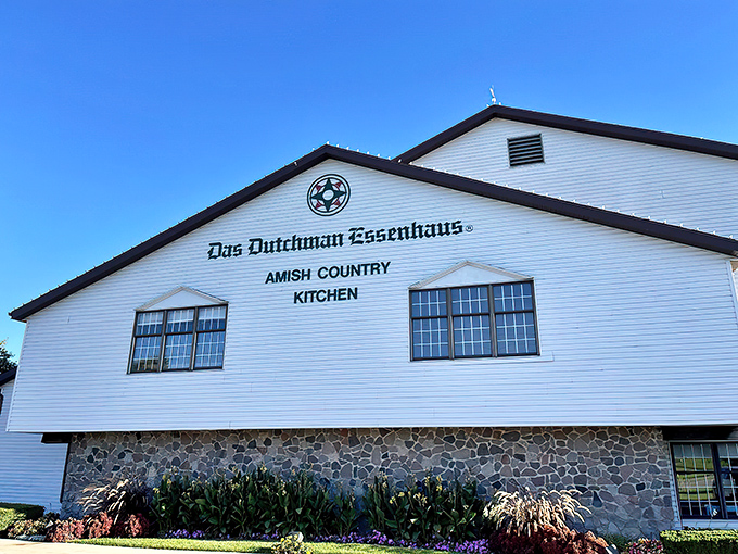 The white clapboard fa&ccedil;ade of Das Dutchman Essenhaus stands like a beacon of comfort food in Amish Country. No golden arches needed when you've got authentic tradition.