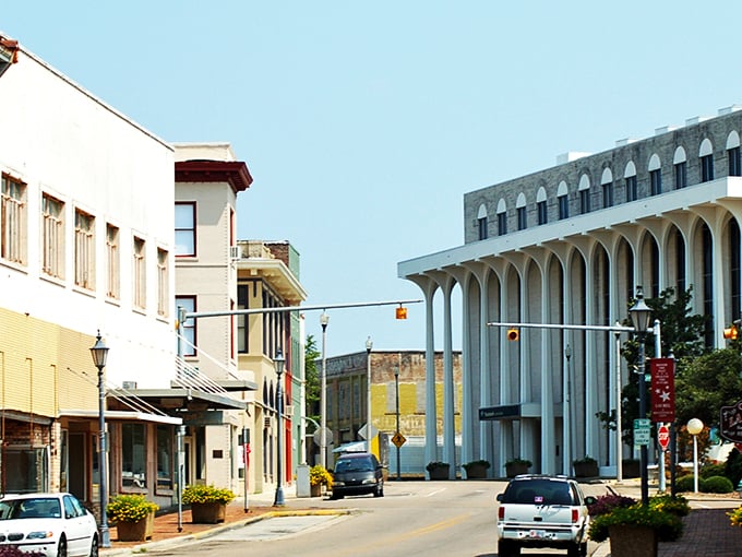 Downtown Laurel comes alive during festival season, where locals and visitors mingle among colorful tents. The brick-lined streets practically hum with Southern hospitality.