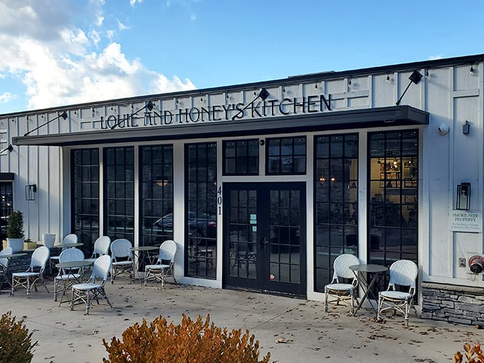Simple elegance never goes out of style. The crisp white exterior of Louie and Honey's Kitchen invites you in with promises of buttery delights and Winston-Salem warmth.