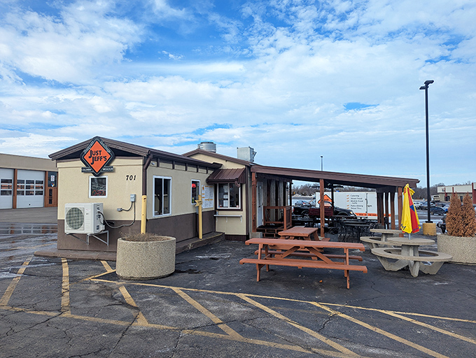 The unassuming exterior of Just Jeff's stands like a culinary speakeasy, hiding Columbia's best-kept secret behind modest signage and simple architecture.