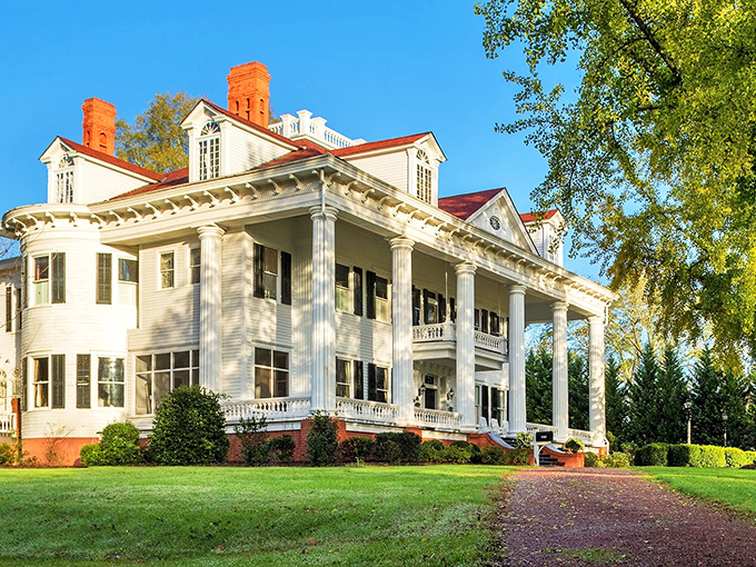 The Southern mansion of your dreams stands regally among lush greenery. Those columns aren't just holding up the porch&mdash;they're holding up two centuries of Georgia history.