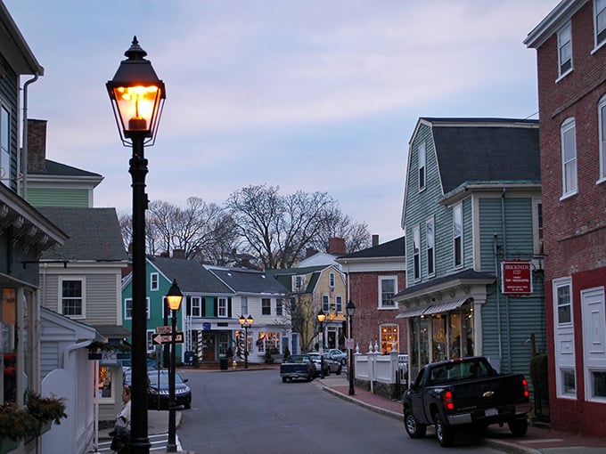 Marblehead's colorful historic district isn't a movie set—though it could fool Hollywood with its perfectly preserved colonial charm.