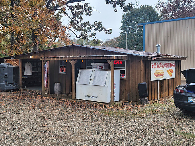 The thatched-roof entrance and rustic wooden exterior of The Hochahut beckons hungry travelers like a tropical oasis in Oklahoma's piney woods.