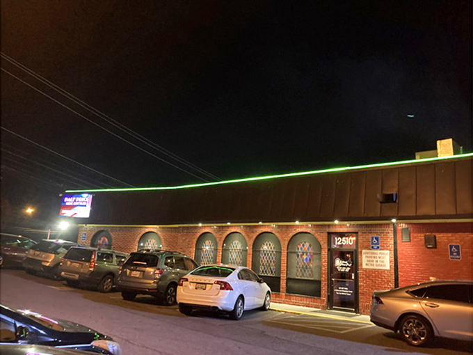 Those colorful diamond-patterned windows aren't just for show&mdash;they're beacons guiding hungry souls to pizza paradise in Silver Spring. 