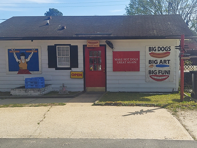 Don't judge a dog by its doghouse! This unassuming white building with its cheerful red door houses hot dog magic that draws devotees from miles around.