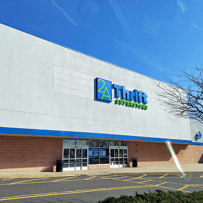 The retail equivalent of a mullet: Big Lots business in the front, thrifting party in the back. 2nd Ave Thrift Superstore shares this spacious building with plenty of parking. 