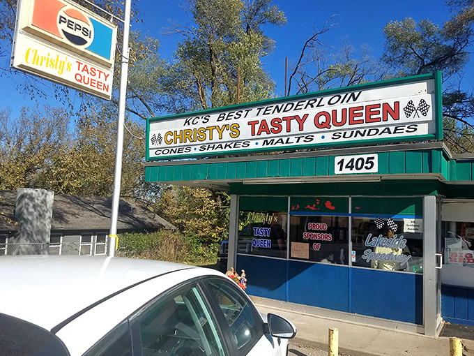 The teal-green time capsule with its vintage Pepsi sign promises what every great food pilgrimage needs: zero pretension and maximum flavor.