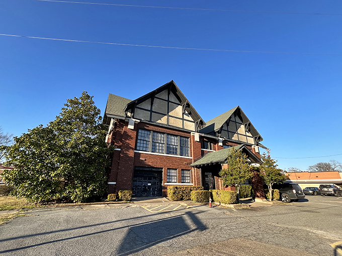 The Tudor-style charm of Colonial Steakhouse stands proudly in Pine Bluff, where brick, timber, and tradition come together like old friends reuniting over prime rib. 