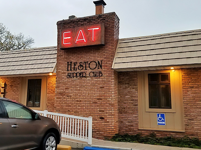 The unassuming exterior of Heston Supper Club looks like a secret clubhouse for people who've unlocked the mystery of perfect prime rib.